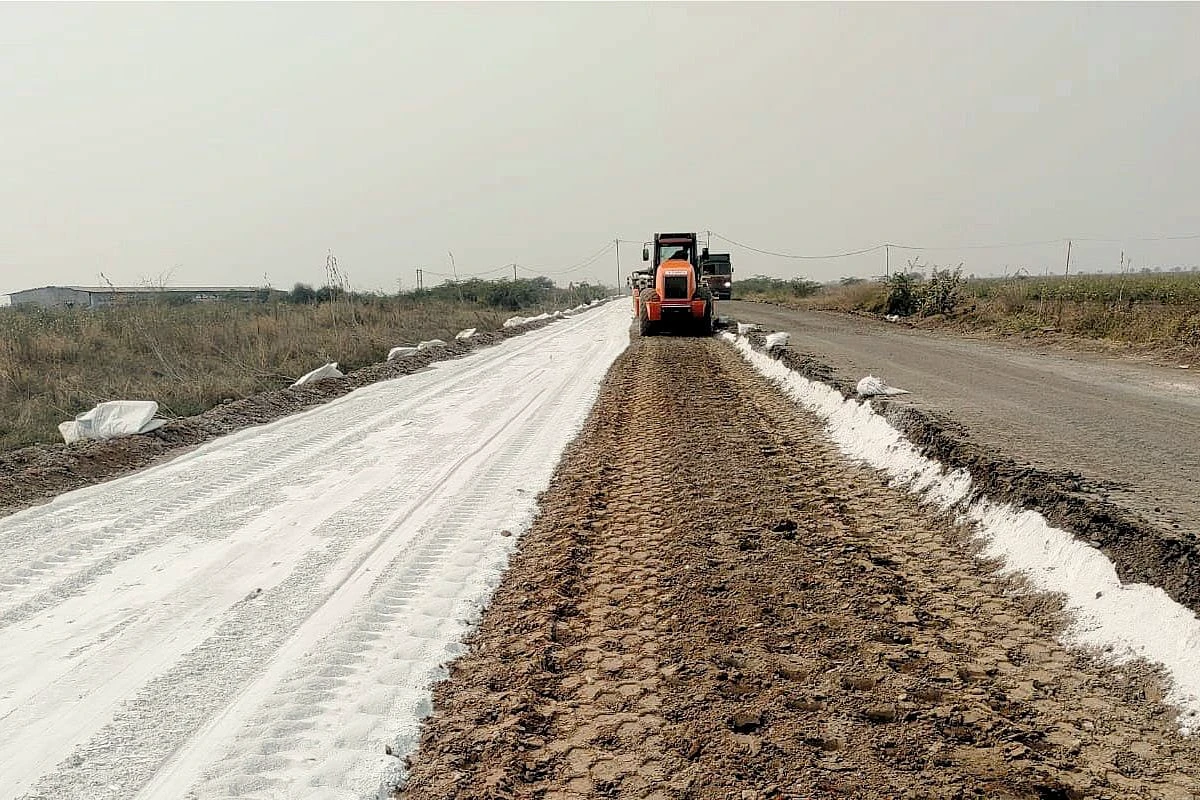 Gujarat Rolls Out Rs 1,147 Crore Climate-Resilient Road Upgrade ...