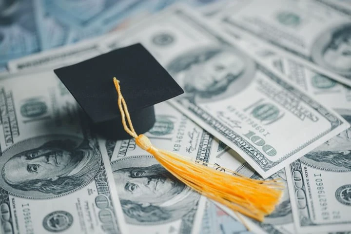Trump's Big Beautiful Bill Has A Student Loan Clause That Could Affect ...