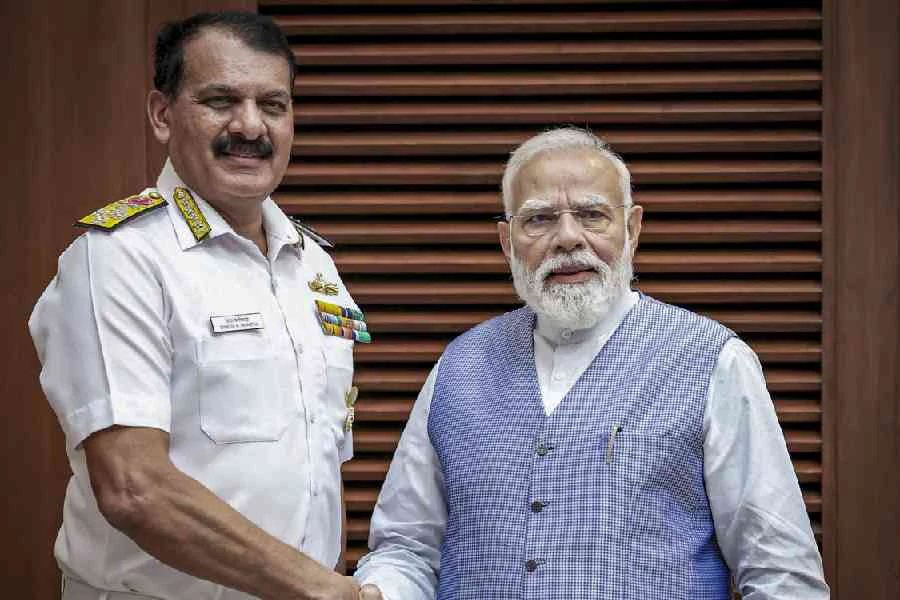 'Pakistan navy remained confined to harbour': India's naval chief on ...