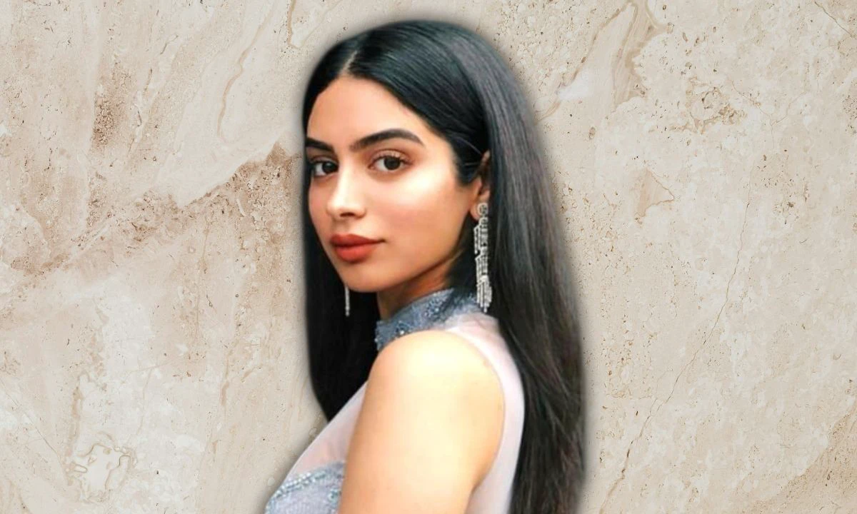 Reddit Post Claims Mom 2 Makers Are "Frustrated" With Khushi Kapoor's ...