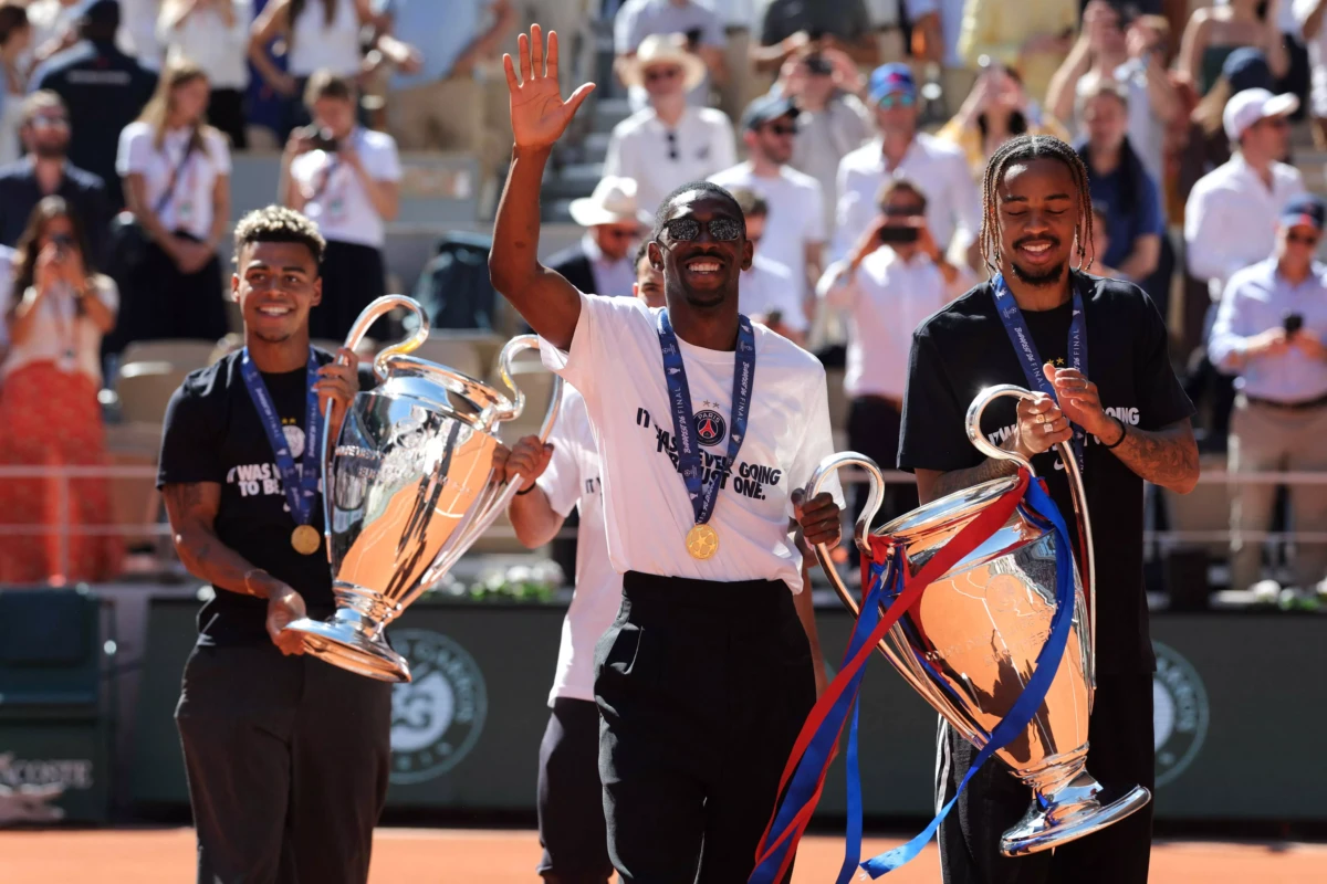 PSG Stars Bring UEFA Champions League Trophy To French Open | Dailyhunt