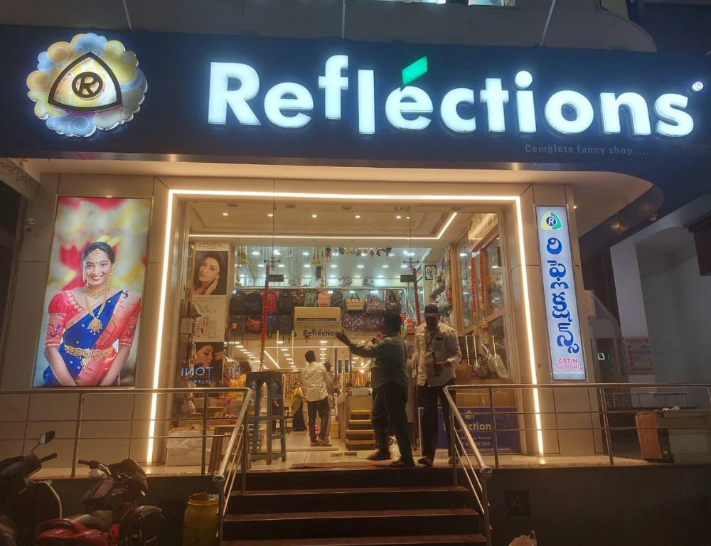 Jubilee Hills welcomes Reflections, a new-age luxury Silver jewellery ...