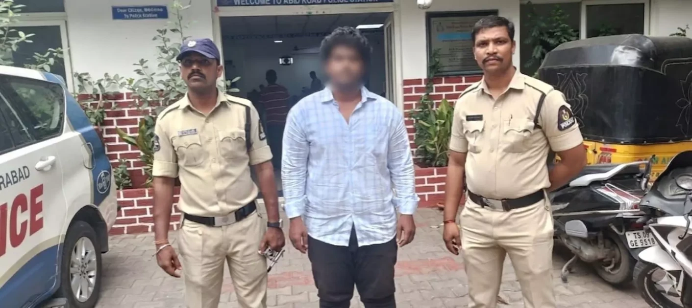 Helmet check turns violent as Hyderabad techie attacks traffic ...