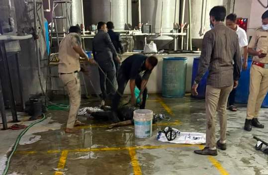 Horror at Jewellery Unit: Four Workers Die in Toxic Septic Tank Trap in ...