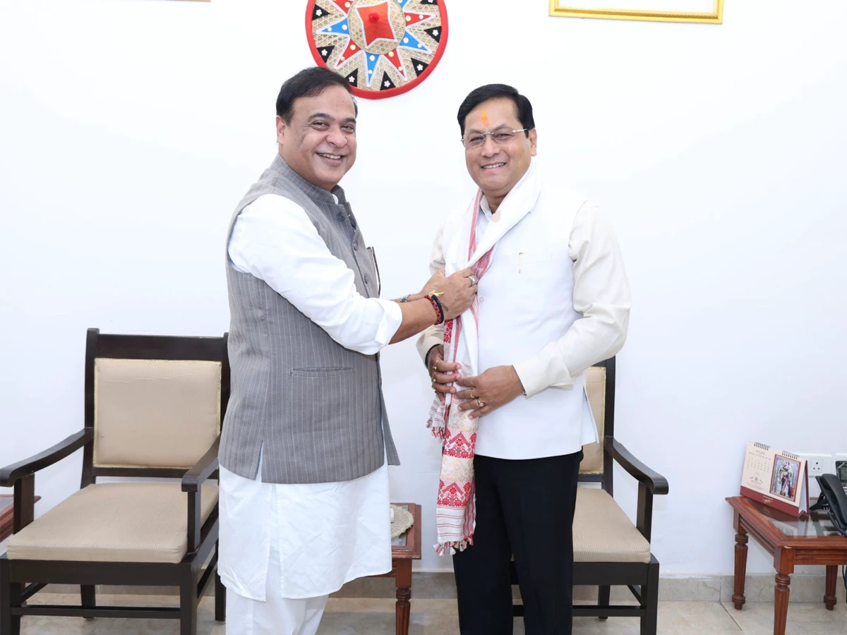 Assam CM discusses development plans with Union minister Sarbananda ...