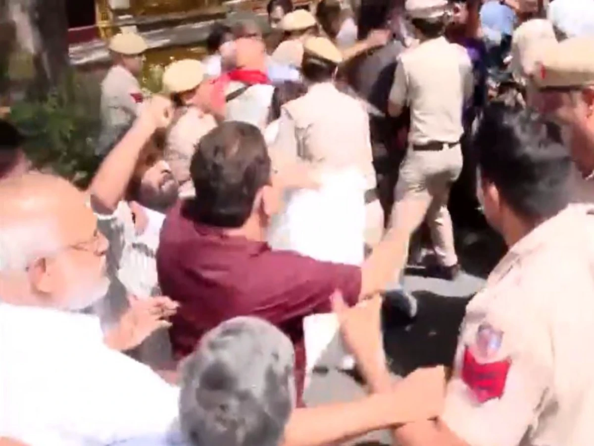 Police detain MA Baby, CPI(M) workers over protest against ED raid on ...