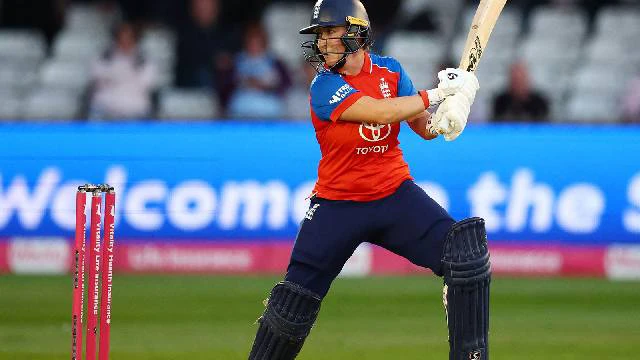 Dean hails Capsey-Knight's 137-run stand as England Women clinch T20I ...