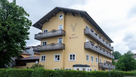 German Hotel Sparks Outrage After Telling Israeli Guest 'No Jews ...
