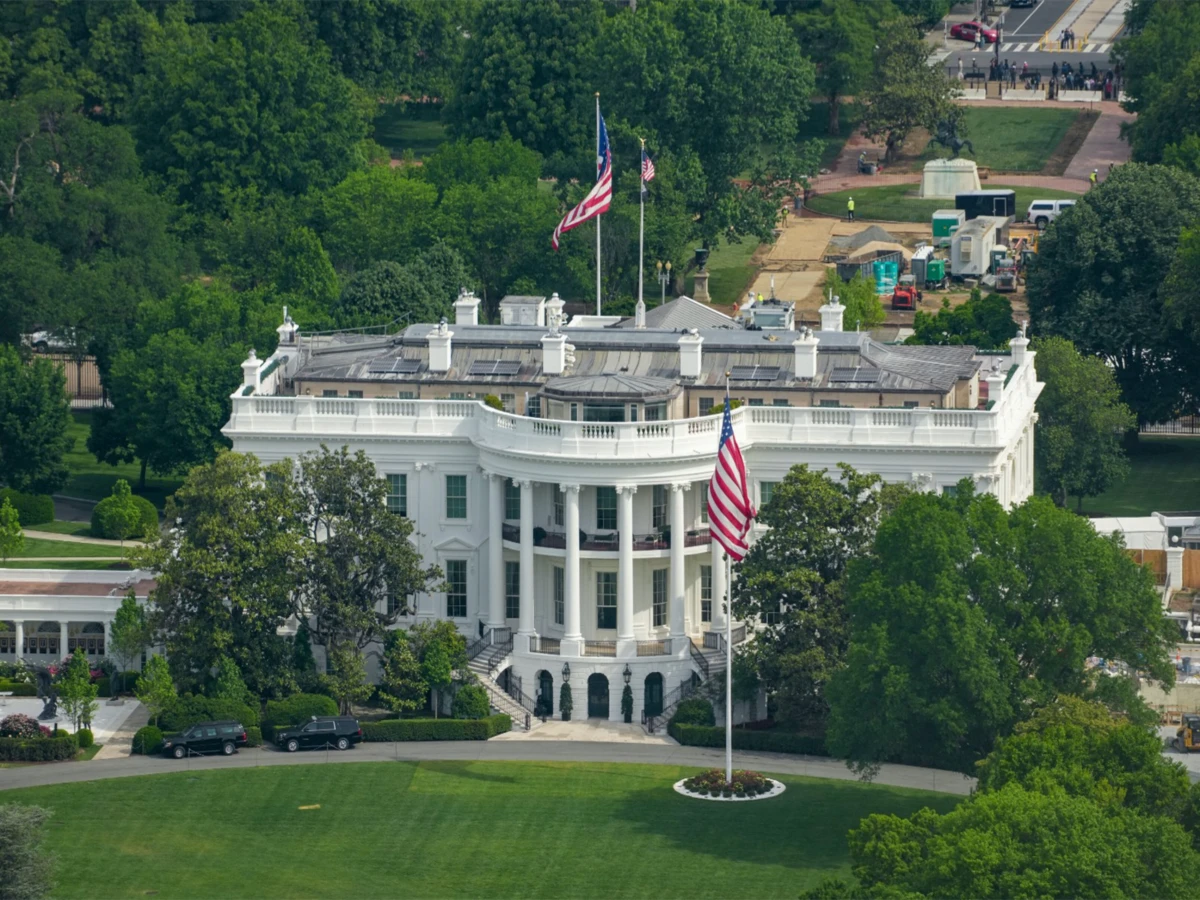 Trump administration seeks to downplay impact of green card policy ...