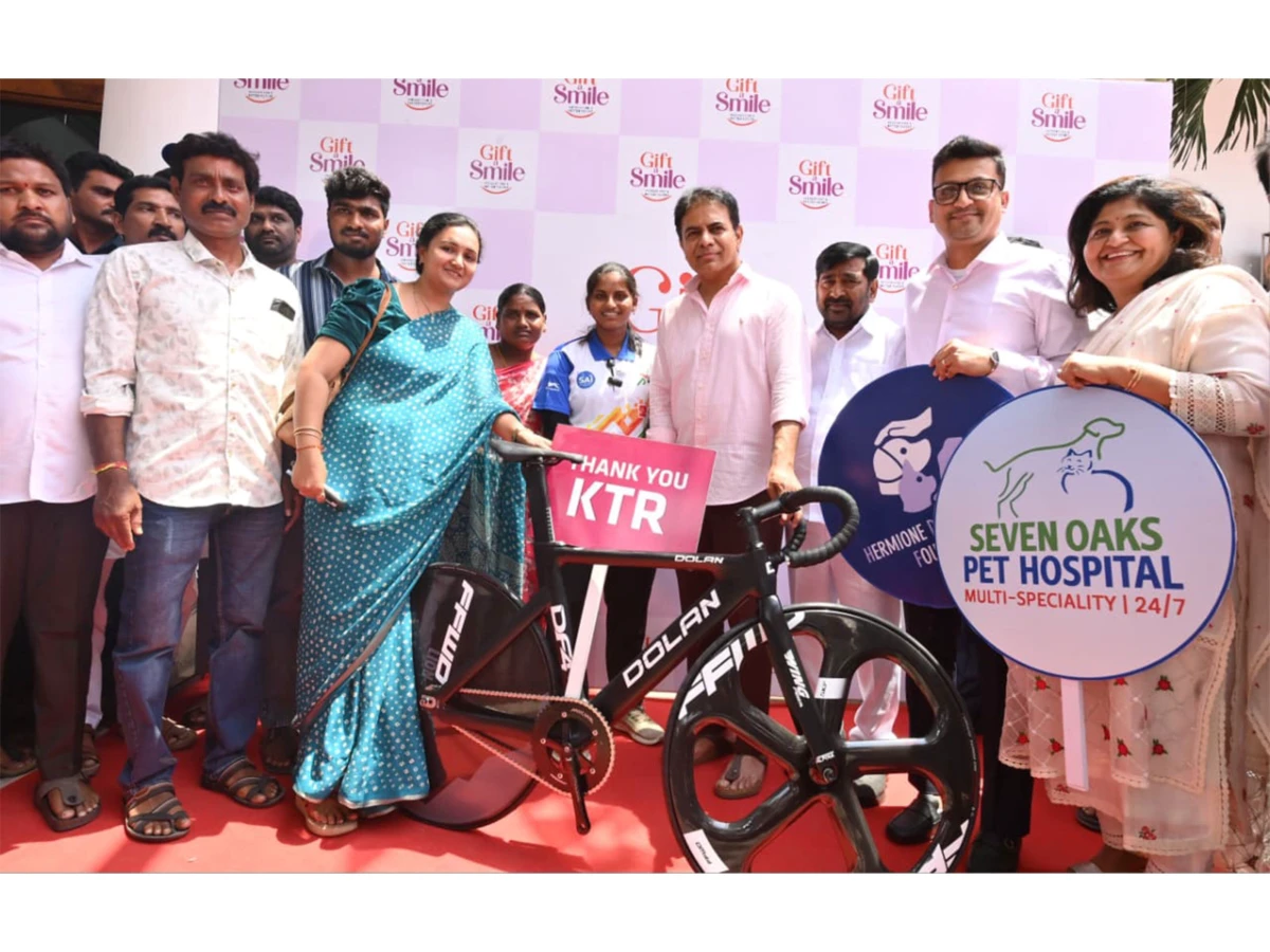 KTR helps young cyclist Ramya secure professional racing bicycle under ...
