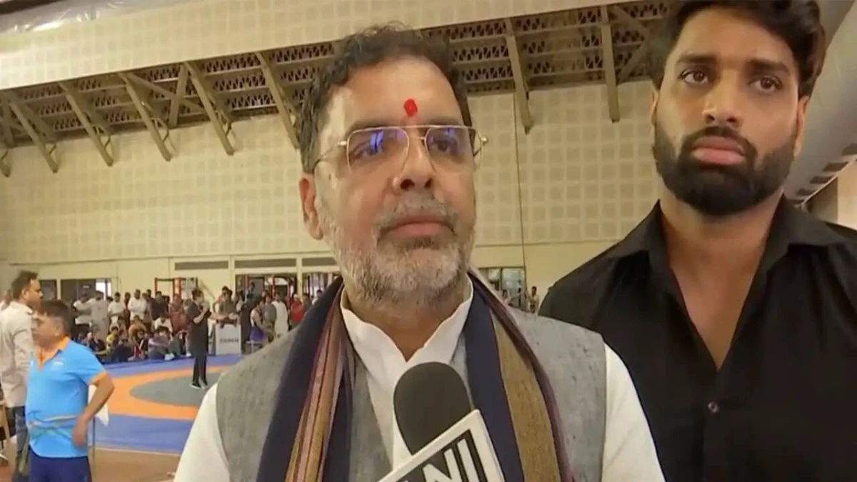 WFI President Defends Selection Trials After Vinesh Phogat's Asian ...