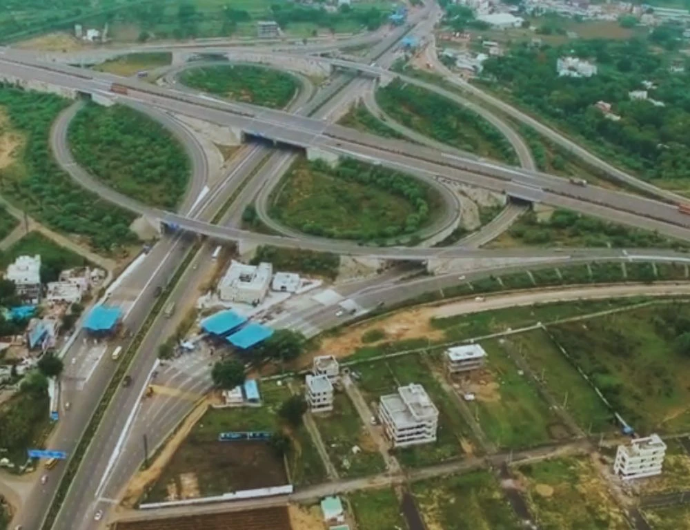 Revanth Reddy plans outer ring roads | Dailyhunt