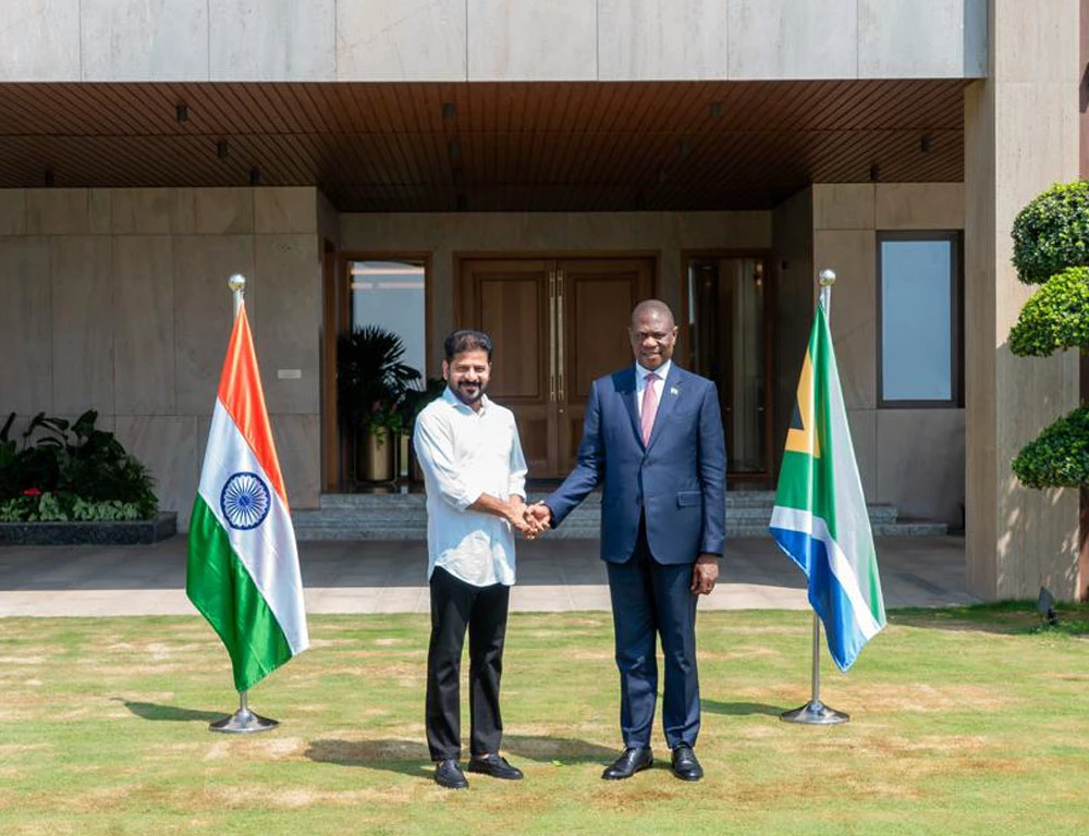 Telangana seeks deeper trade, education links with South Africa | Dailyhunt