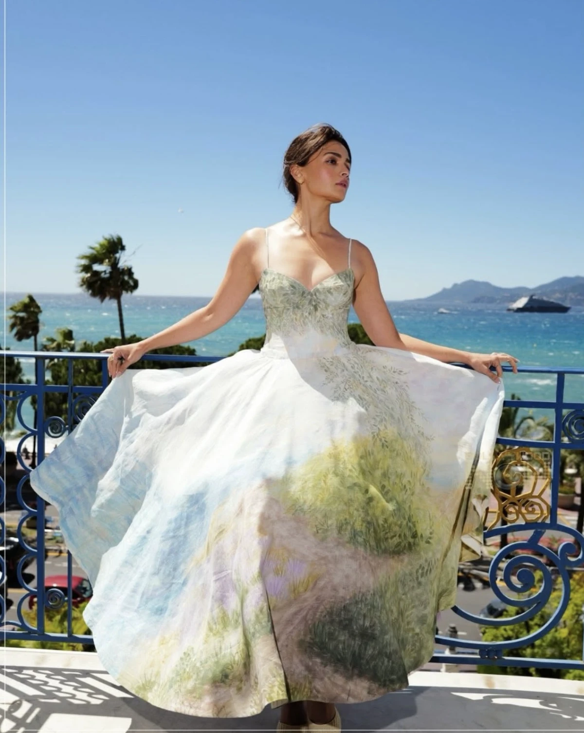 A Cannes Film Festival light on Hollywood.... but not lacking in star ...