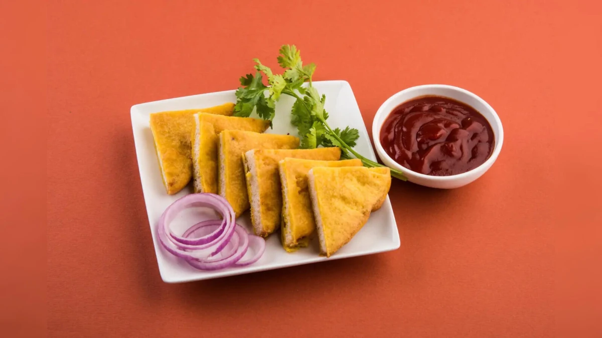 Crispy Bread Pakora Recipe for Easy Lazy Morning Breakfast | Dailyhunt