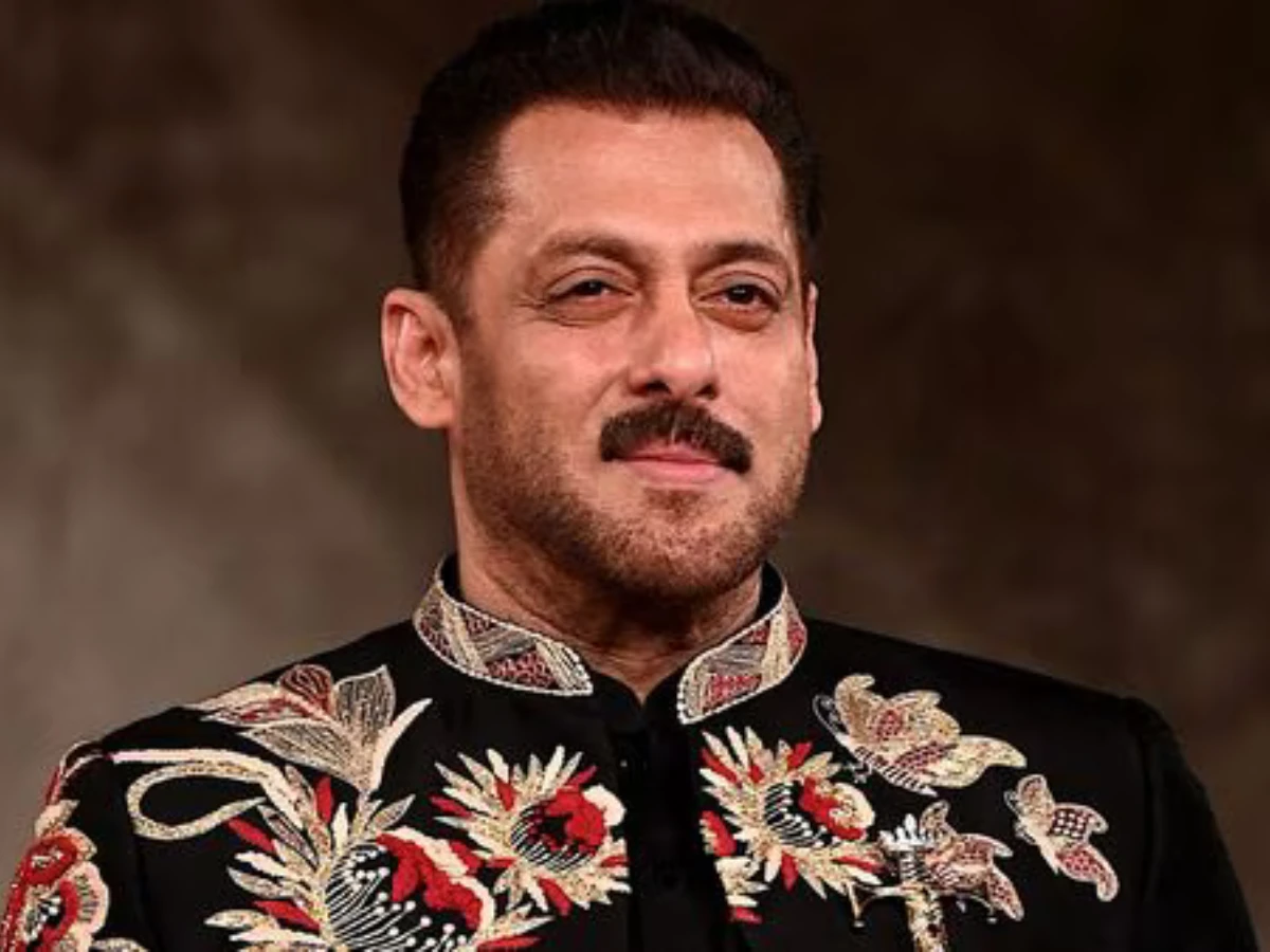 Did Salman Khan Troll Ranveer Singh's Dhurandhar? Viral Video Sparks ...