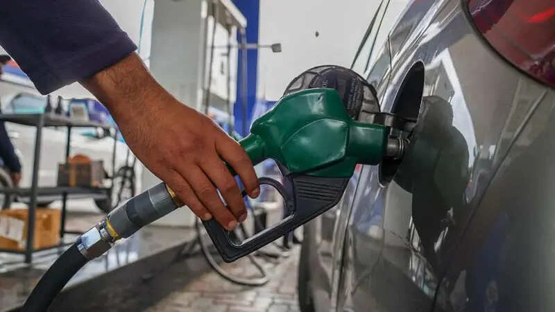 Rising Fuel Prices Spark Debate Amid Oil Companies' Profits | Dailyhunt