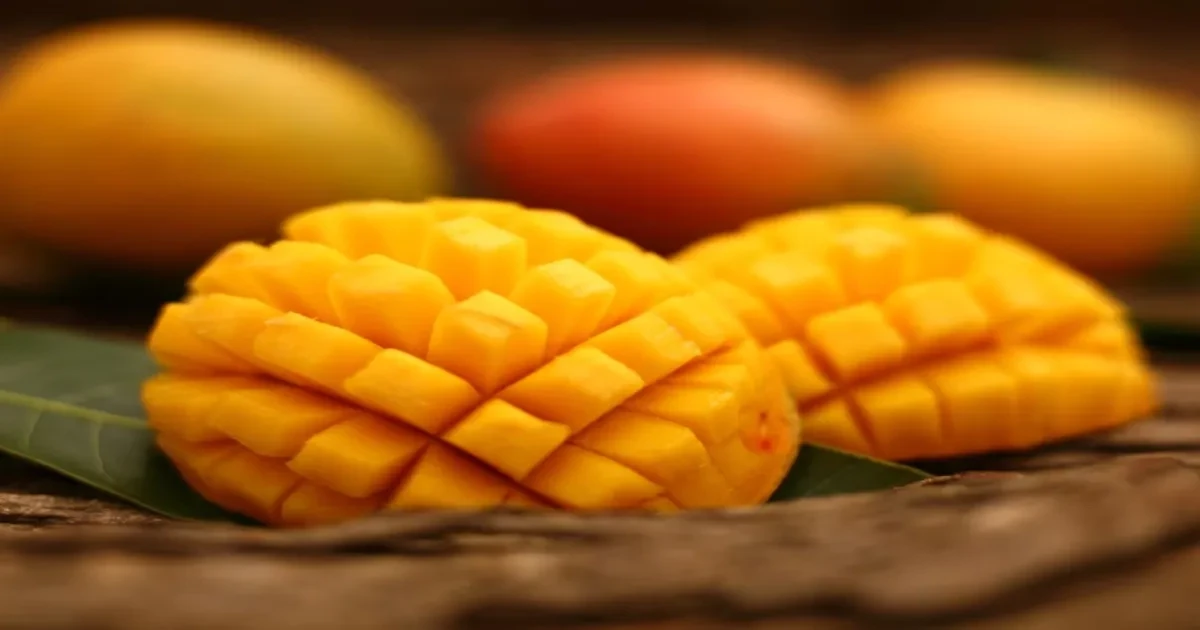 Fitness Coach Reveals How To Enjoy Mangoes Without Derailing Your Goals ...