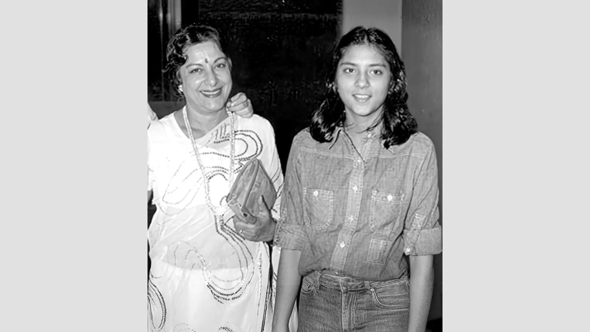 'Mama Used To Hit Sanju With Chappals' | Dailyhunt