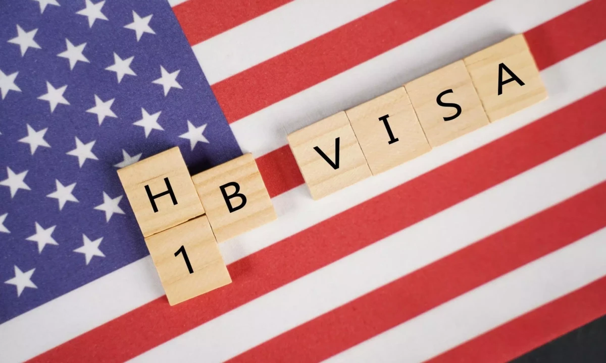 Over 2 lakh H-1B applicants paid USD 1 lakh visa fee: US official ...