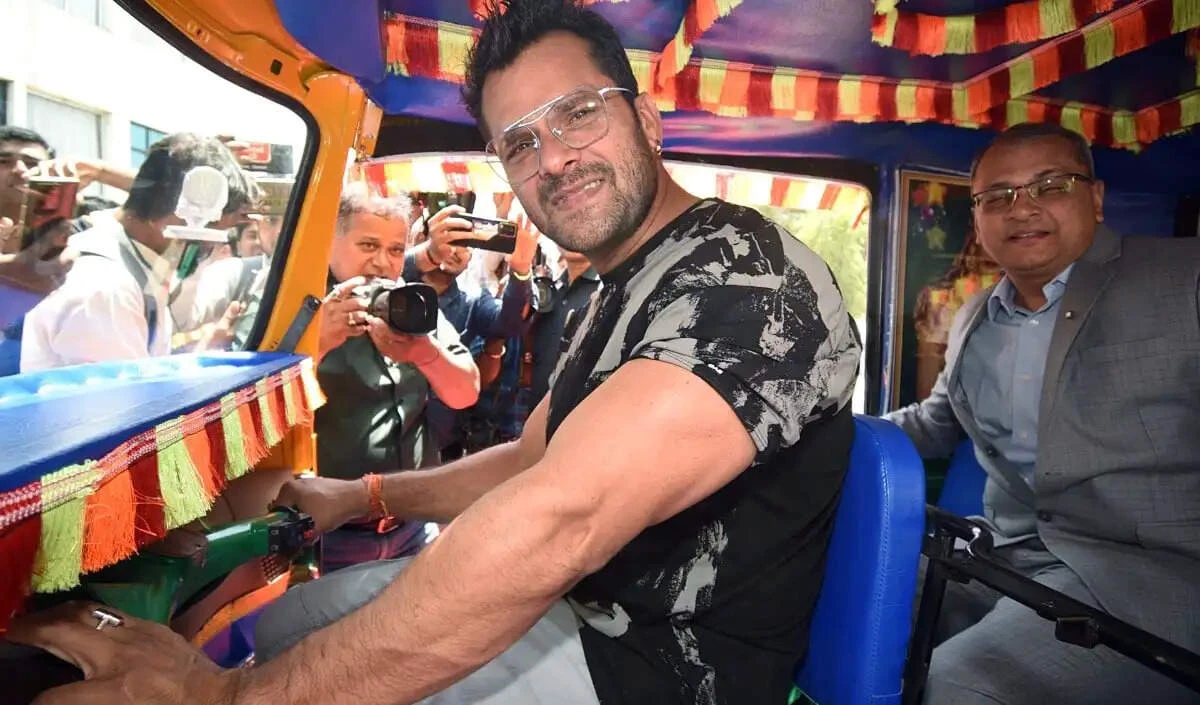 Khesari Lal Yadav Meets BJP President, Sparks Political Speculation ...