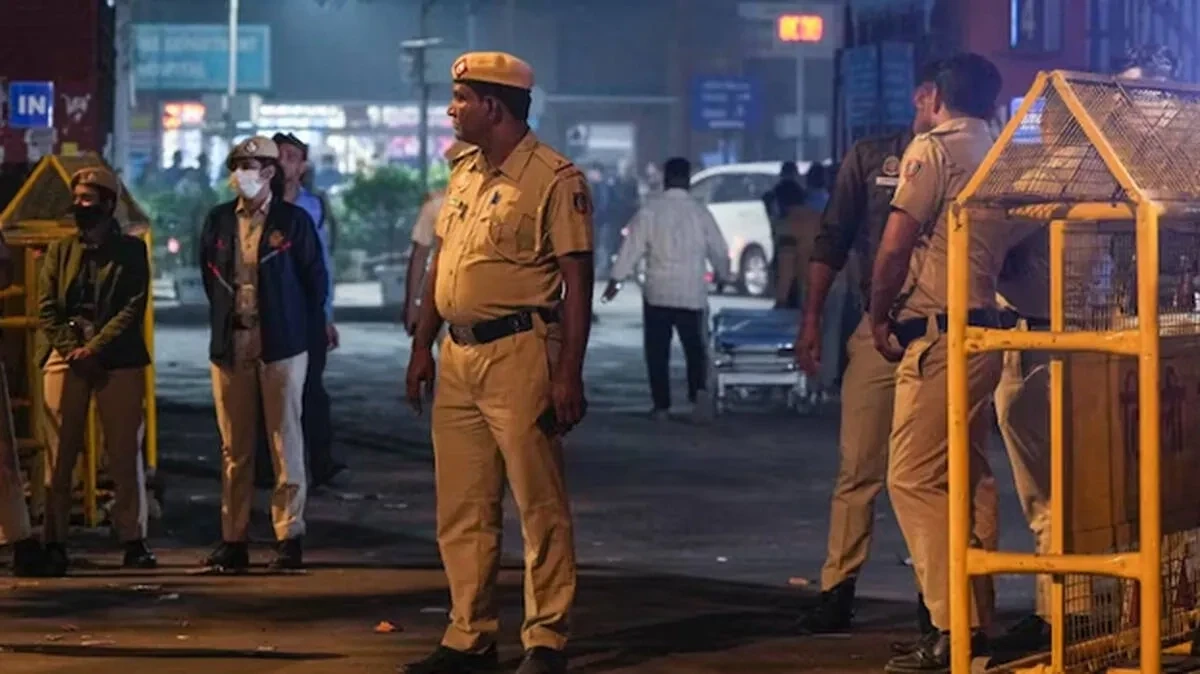 ISI-Underworld module busted in Delhi: Nine arrested in terror plot ...