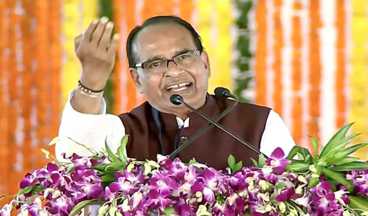 Shivraj Singh Chouhan Launches Book on Experiences with Narendra Modi ...