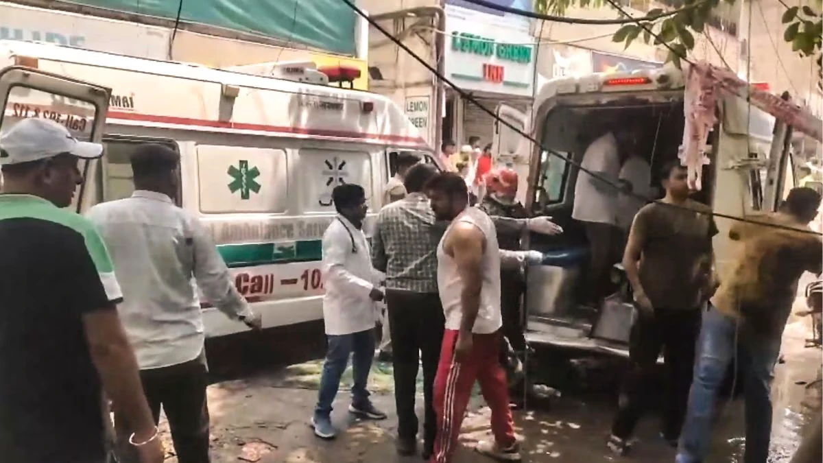 Malviya Nagar fire: How did fire break out killing at least 20 people ...