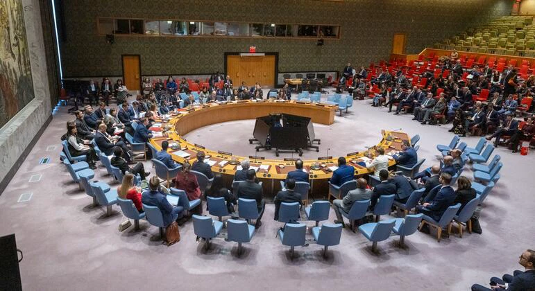 Ukraine: 'Use every diplomatic tool to end this war', top UN official ...