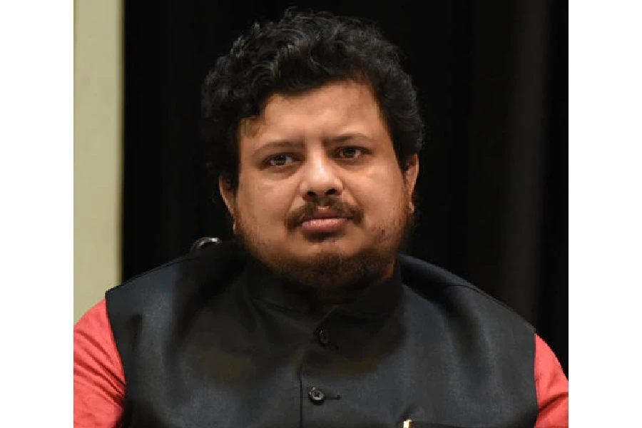 Axe on 2 Trinamool MLAs in 'fake signature' row amid buzz of bid to ...