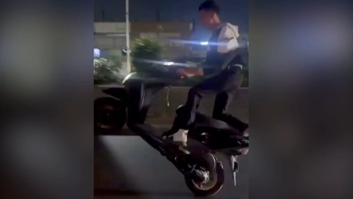 Delivery boy booked for dangerous bike stunts in Hyderabad | Dailyhunt