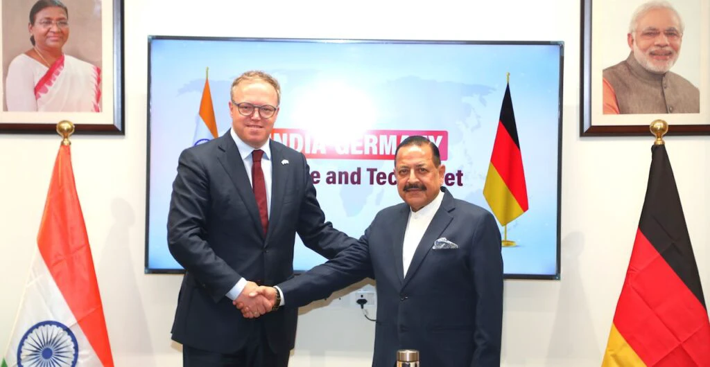German State Thuringia President meets Dr Jitendra, discusses Quantum ...
