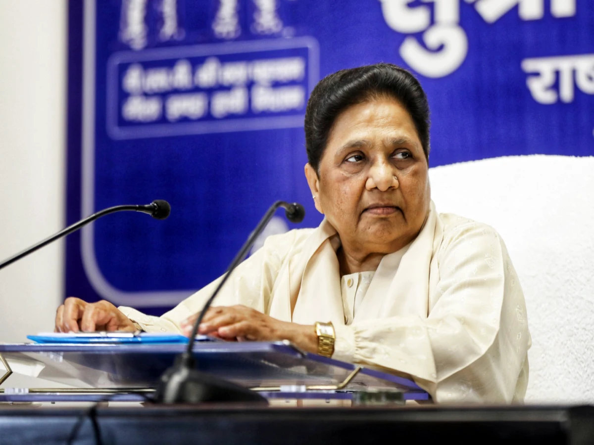 Mayawati slams SP over alleged remarks against Brahmin community ...