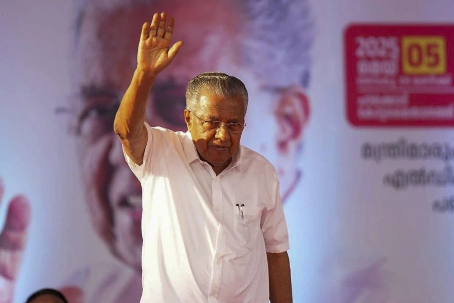 ED conducts searches at Kerala ex-CM Pinarayi Vijayan's residence, 10 ...