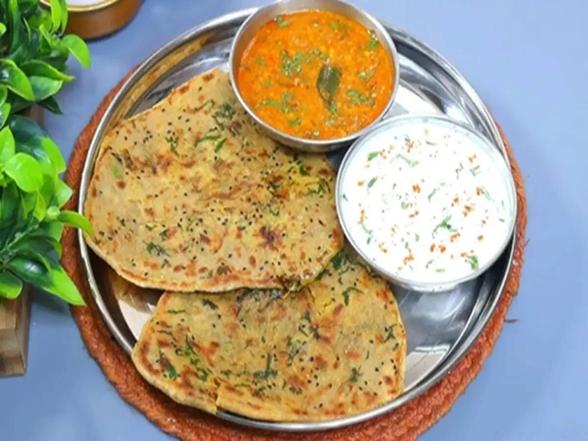 Delicious Rajasthani Onion-Besan Paratha Recipe for Breakfast | Dailyhunt