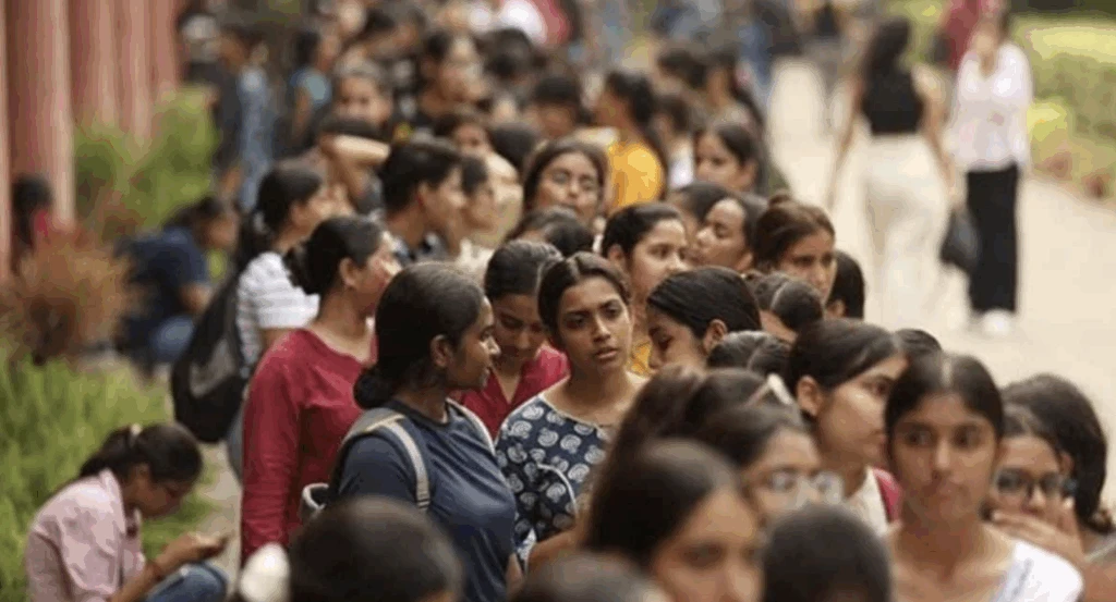 Coaching Classes Protest Against JEE-NEET Integrated Institutions ...
