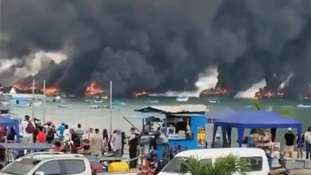 Fire Erupts at Manta Port in Ecuador, Multiple Boats Affected | Dailyhunt