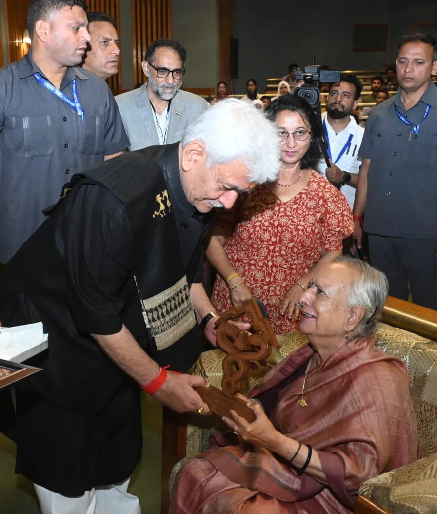 L-G Sinha urges writers to correct distortions in history, shape ...
