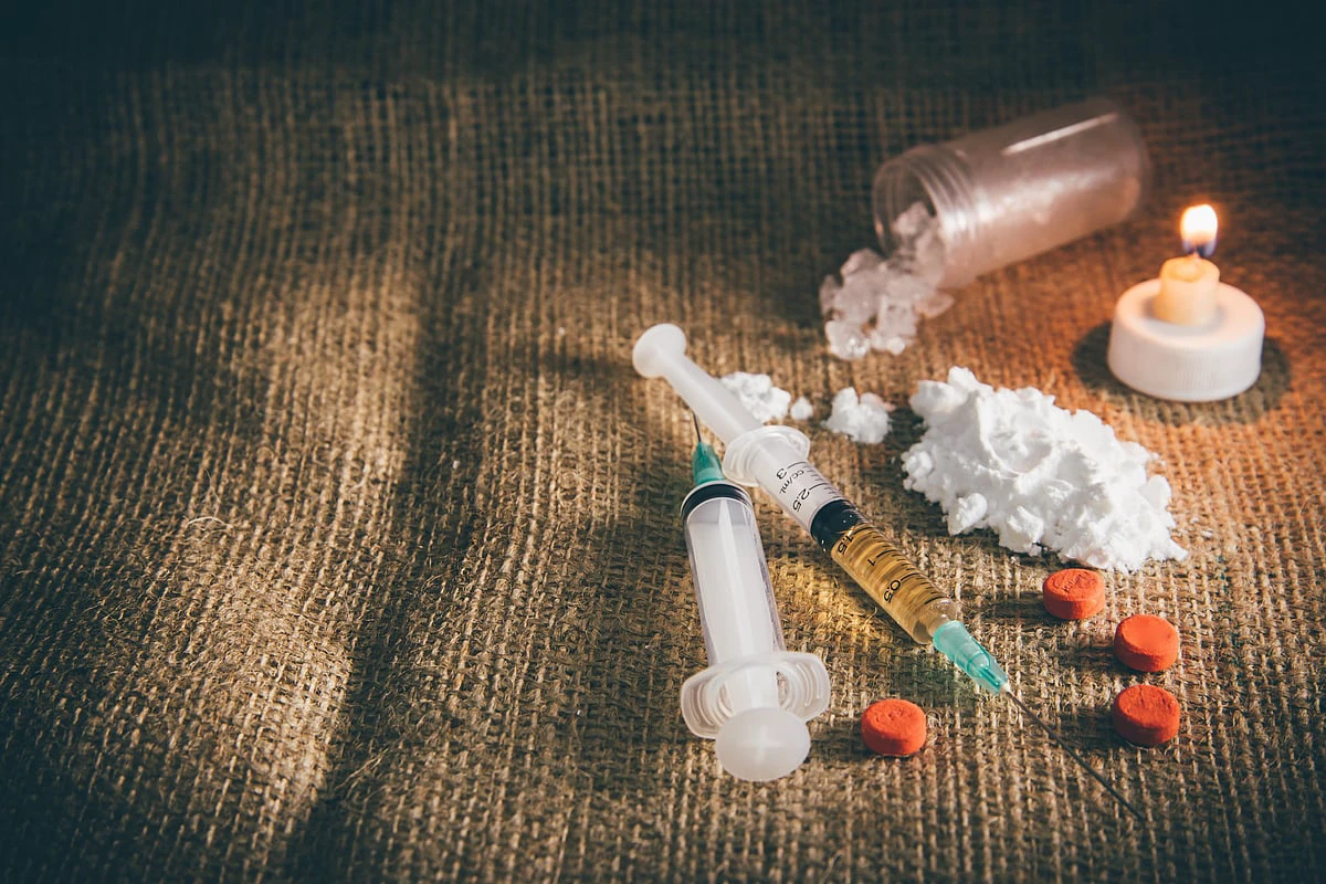 Basistha Police bust suspected drug courier, seize heroin, phone and ...
