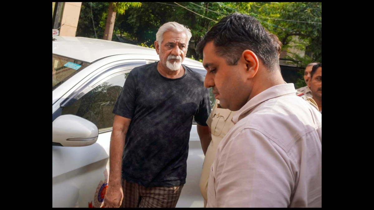 Delhi hotel owner held for aiding Bangladeshis obtain Indian IDs ...