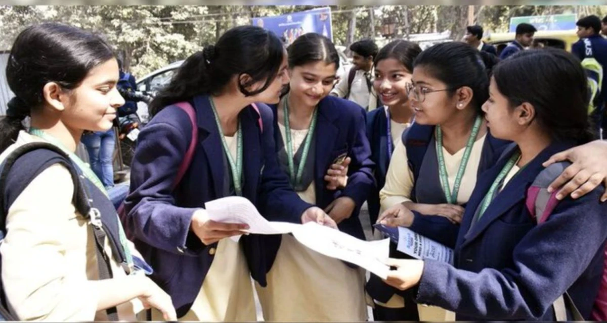 CBSE flags 20 answer-sheet mix-ups on OSM portal | Dailyhunt