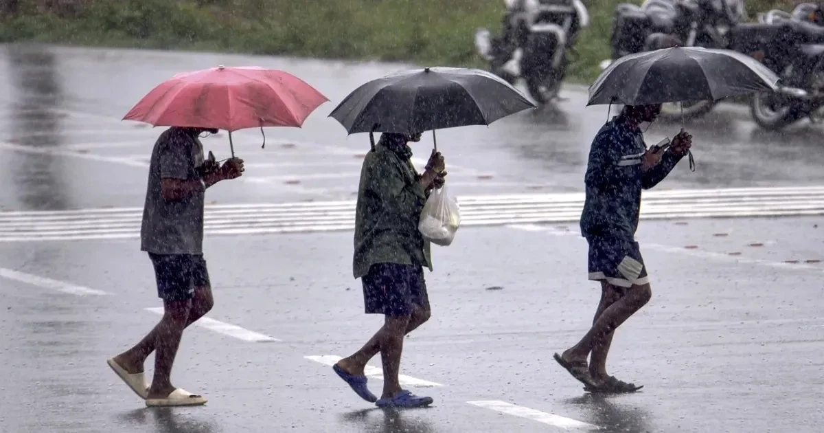 Delhi-NCR Likely To See Thunderstorms, Rain Under IMD Yellow Alert ...