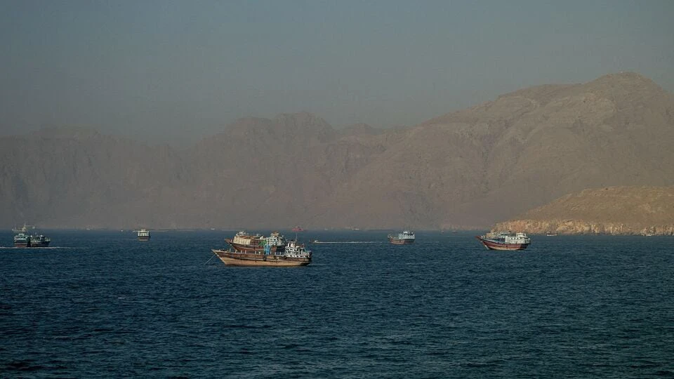 'Dark passages': How US is clandestinely guiding vessels through Strait ...