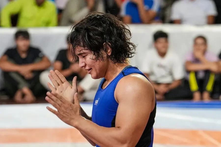 Vinesh Phogat loses Asian Games trials semifinal to Meenakshi Goyat ...