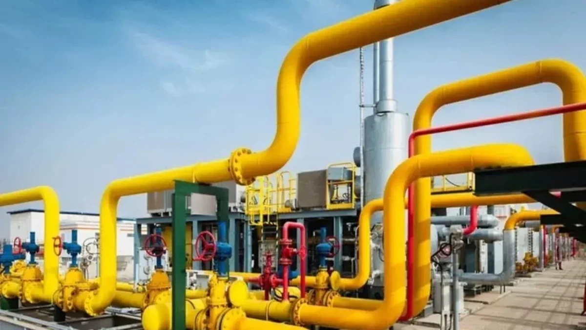 Natural Gas Prices Flash Warning Signs As Bearish Pressure Grows ...