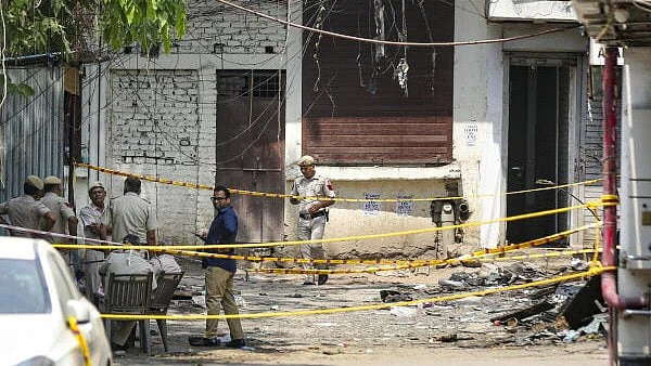 Malviya Nagar fire: MCD to start 'sealing' unauthorised commercial ...