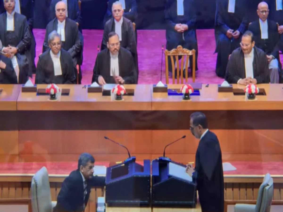 Supreme Court gets five new judges, strength increases to 37 | Dailyhunt
