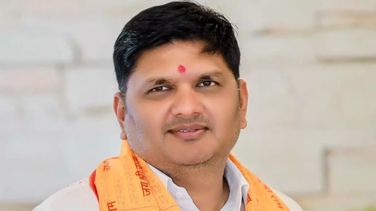 Ex-Minister Quits NCP (SP), Joins BJP Ahead Of Council Polls | Dailyhunt