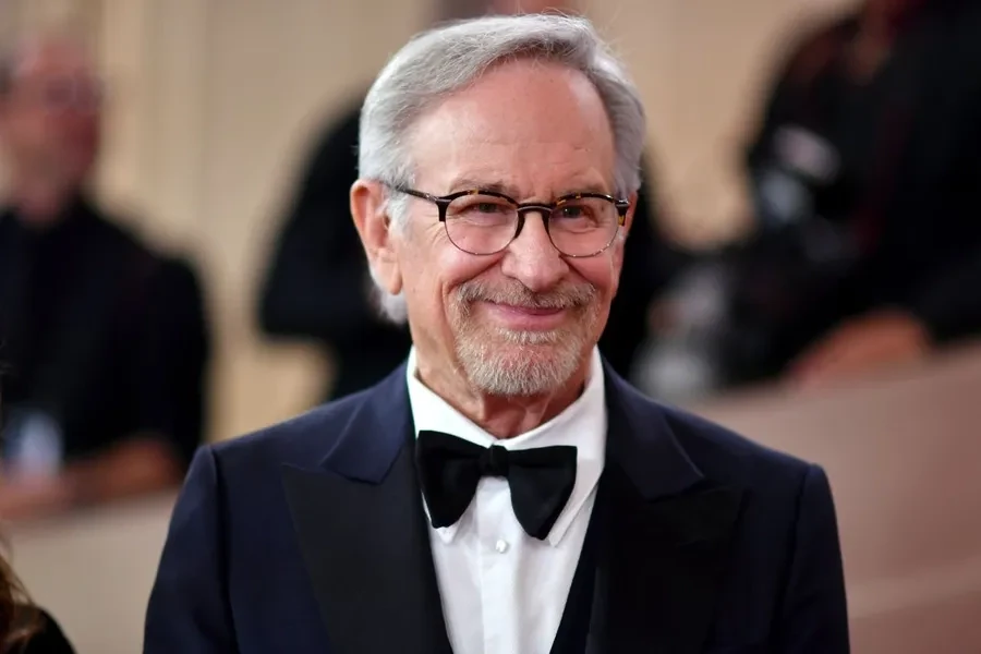 AI shouldn't tell us how to write dialogue or place cameras: Spielberg ...