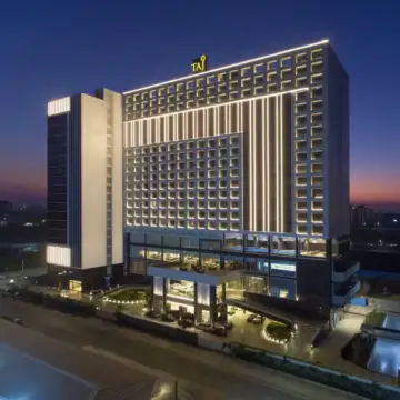 Pack your bags and explore THESE 9 luxury Hotels in Ahmedabad for a ...